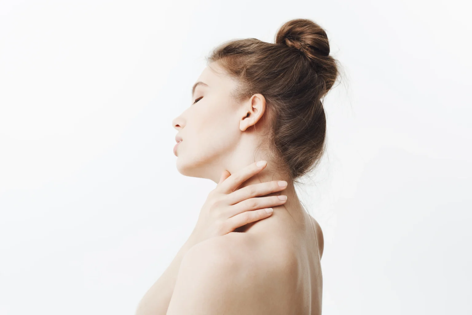 Right Side Neck Pain: What Causes It and How To Treat - V Cure